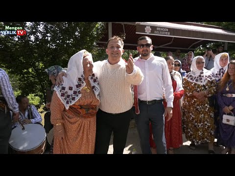 Mengenli Samet Akın'dan Ayşem türküsü // 8. Mengen Yöresel Giyim ve Kültür Şenliği - 8 Haziran 2025