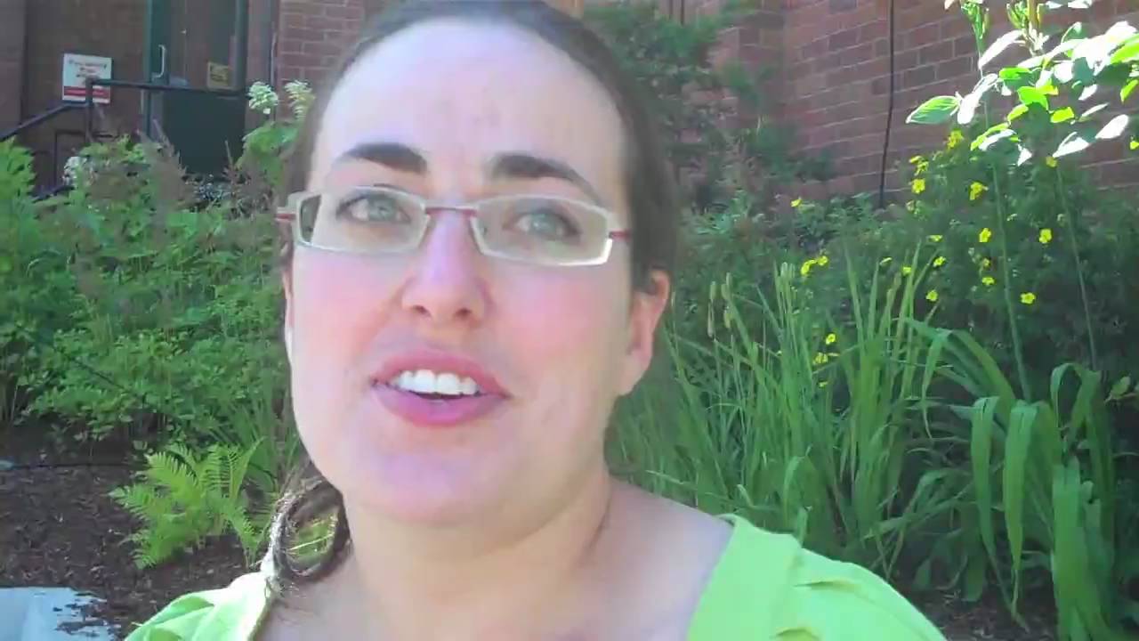 Elise Newman - Raven For A Lark - YouTube