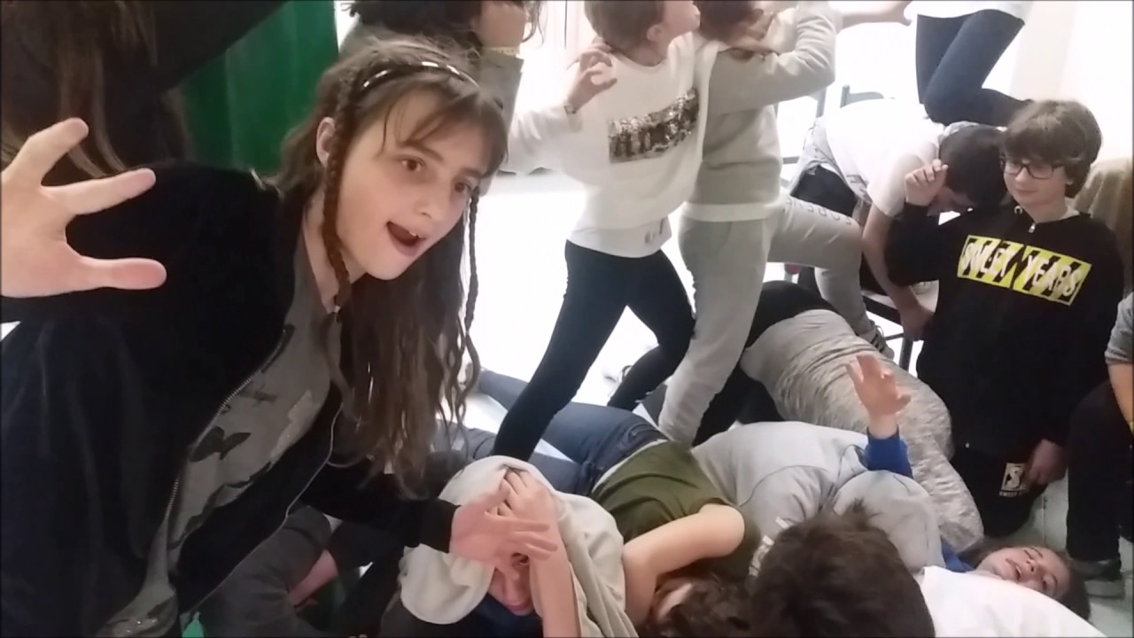 Mantova manikin challenge - YouTube