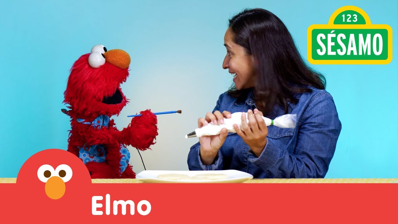 Sésamo: Elmo juega a ser chef y decora galletas Navideñas. - YouTube