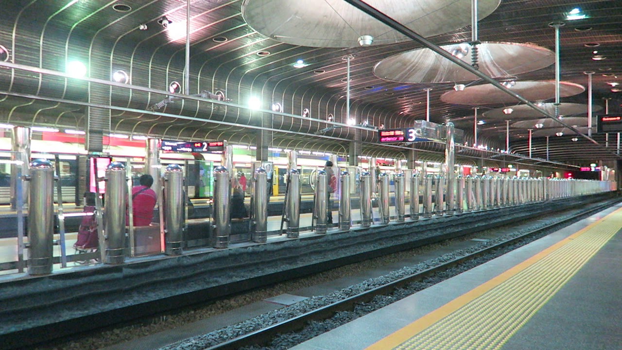 Britomart Station Train arriving platform 1 - YouTube