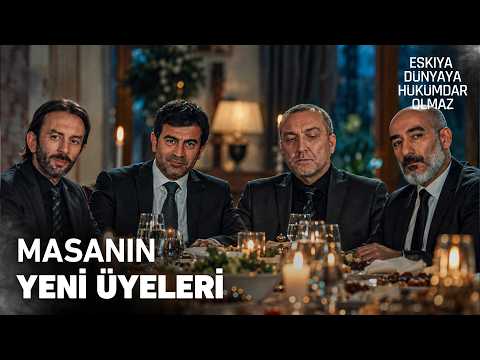 Hızır Reis masanın yeni üyelerini tanıttı - Eşkıya Dünyaya Hükümdar Olmaz 13. Bölüm