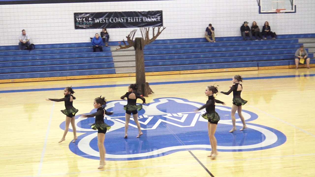WCE 2018 Houston DanceWorks- Majestics Mini Jazz Small Group - YouTube