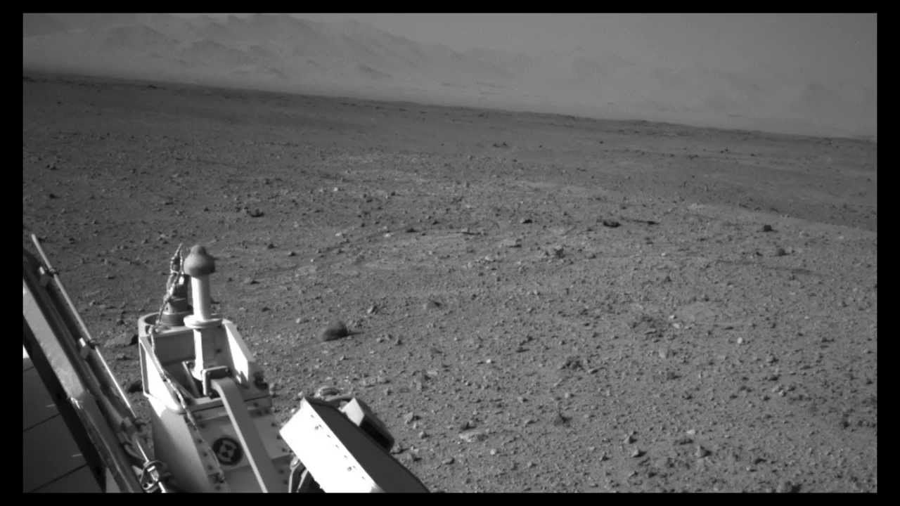 Massive Pyramid found in Mars Rover image? - YouTube