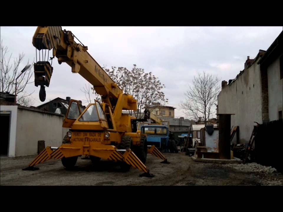 Tractor U650 pe TELEMAC HT 125 - YouTube