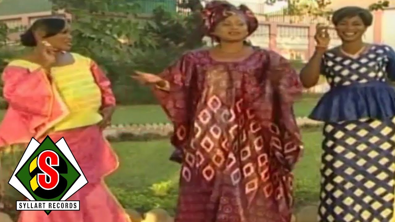 Djeneba Seck - Manghoya Foura (Clip Officiel) - YouTube Music