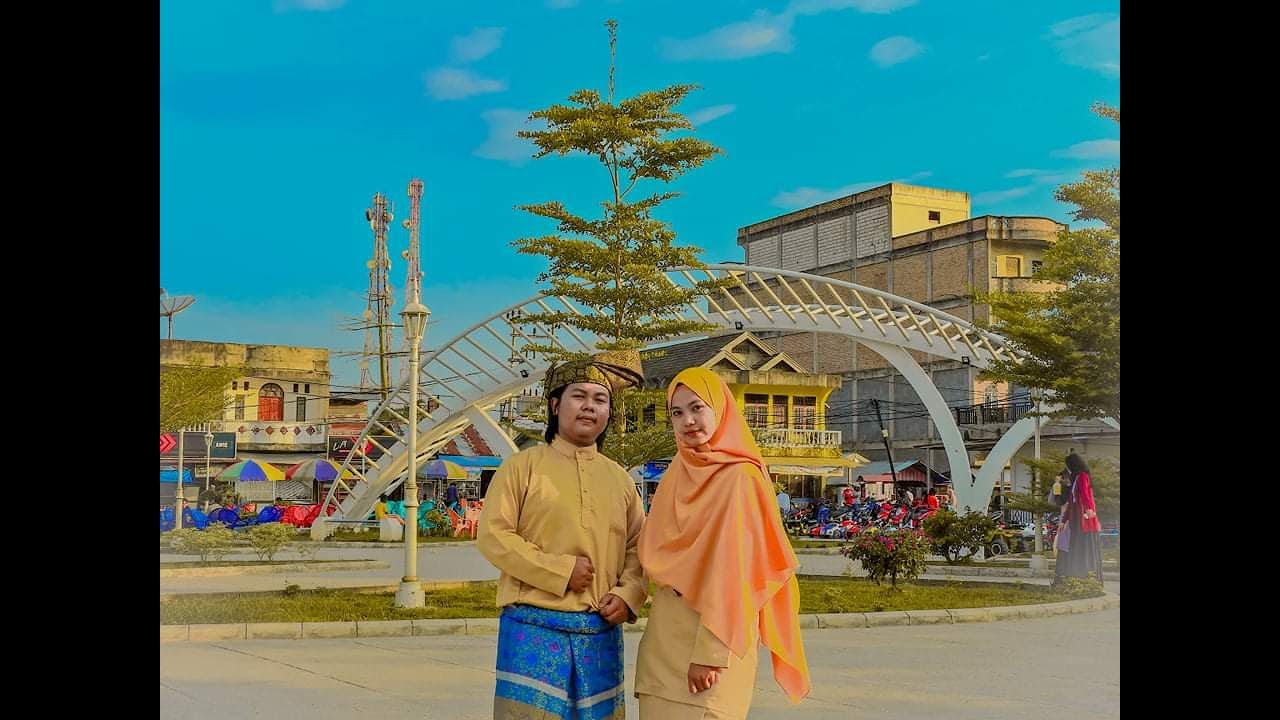 Selasihku Sayang Cover by Wan Azwendy dan Wahyu Safitri - YouTube