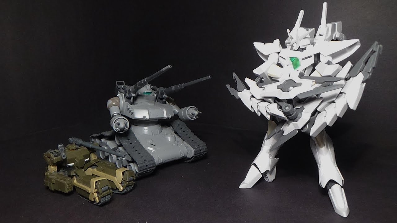 Giving the Reversible Gundam a new Tank Mode - YouTube
