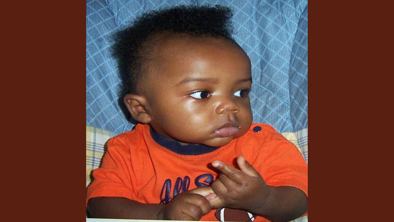 SMALL WORLD (KEY OF DARIUS) - YouTube