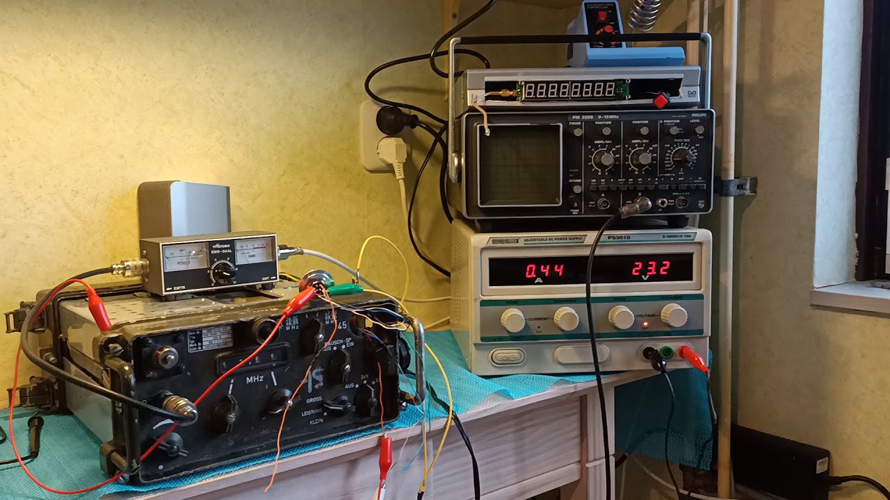 intensive care 😂 van een oude leger zender/ontvanger - YouTube