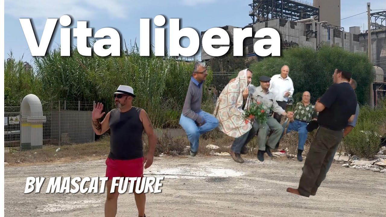 MasCat Future / VITA LIBERA / VIDEO Officiale - YouTube