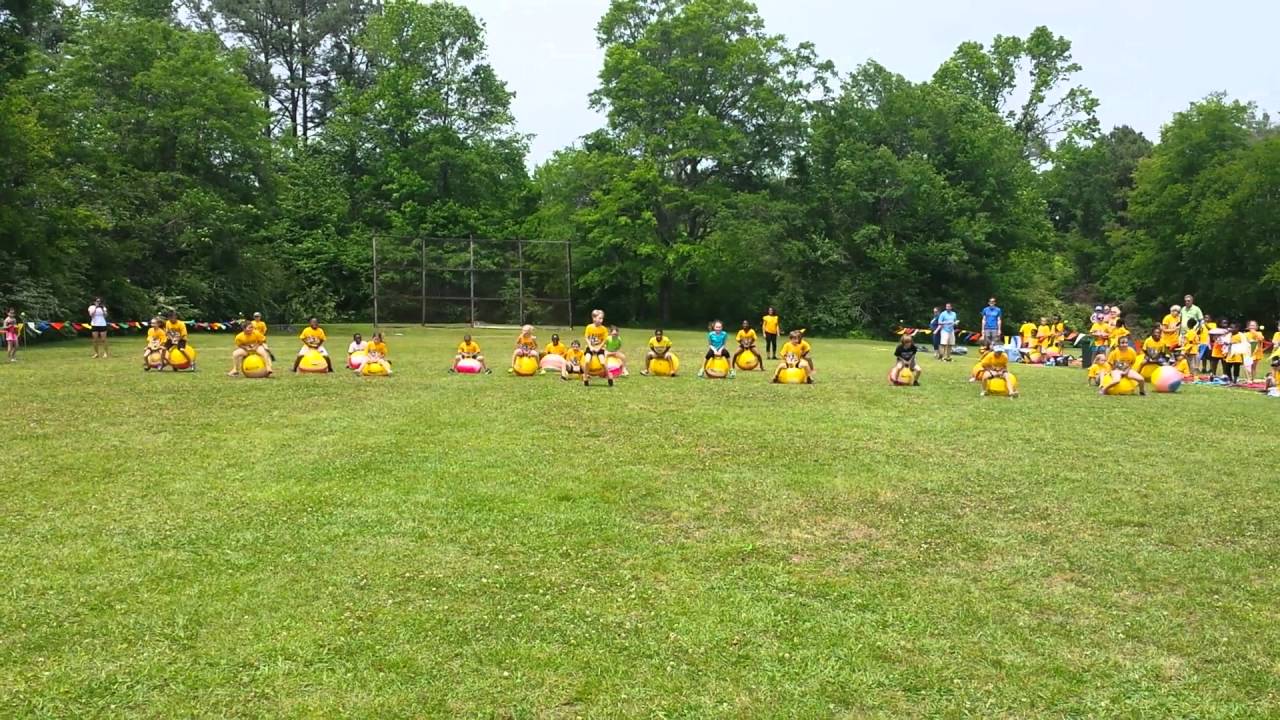 Corbin 1st place in bouncing ball race.... - YouTube