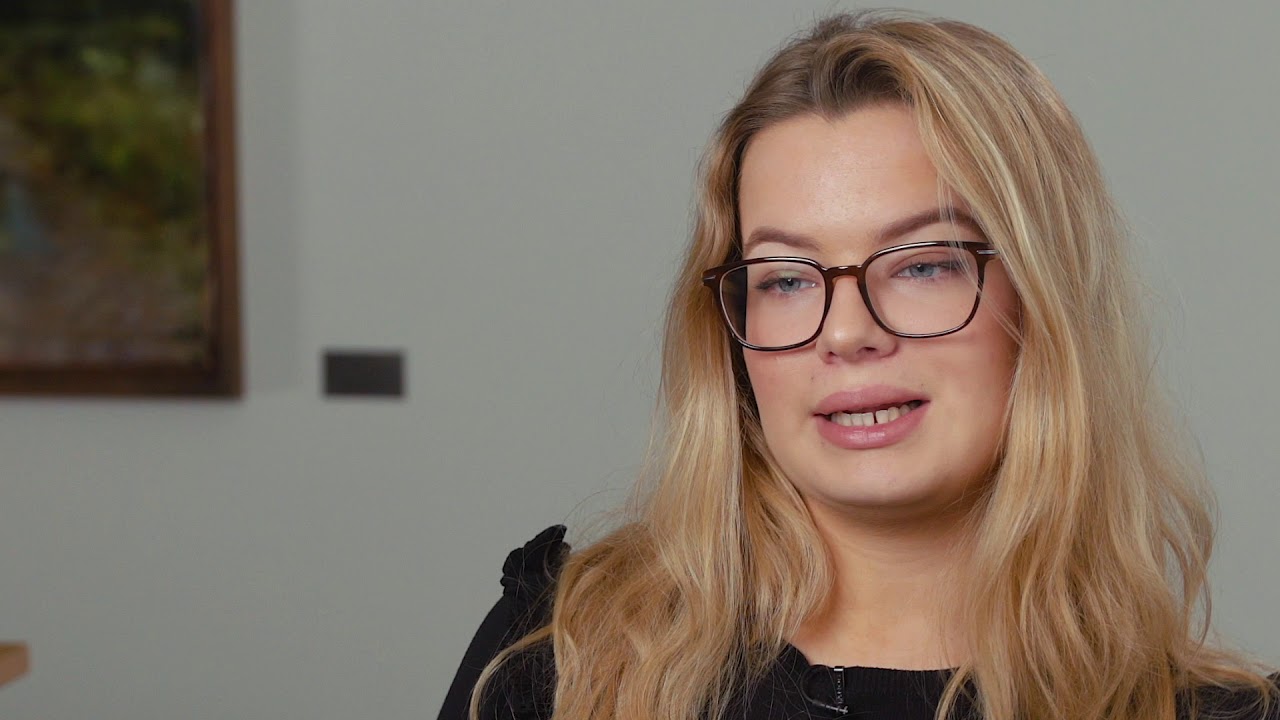 Briony, Legal Administration Apprentice - Baker McKenzie - YouTube