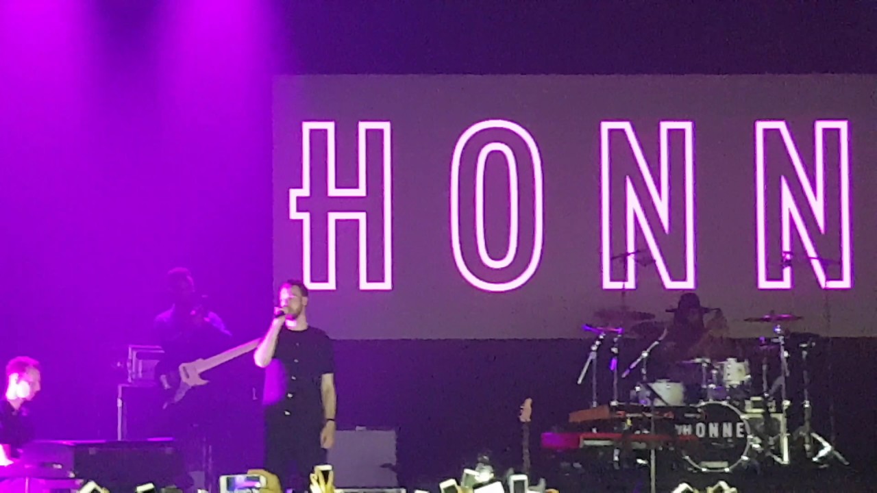 'Honne - Woman' Live @ Yes 24 Live Hall 2016-11-18 - YouTube