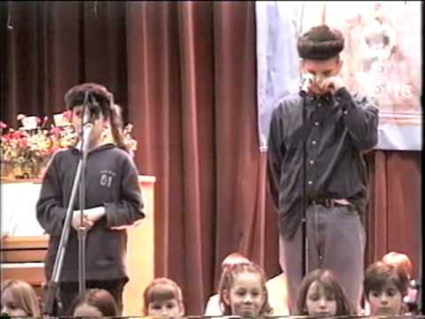 Trunnell Elementary's 2002 "Old Time Radio Show" part 1 - YouTube