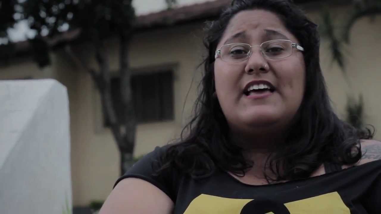 Sara Donato - Paradoxo de Mim Mesma (web clipe oficial) - YouTube