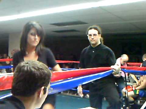 julian balanzano vs phil boudreau - YouTube