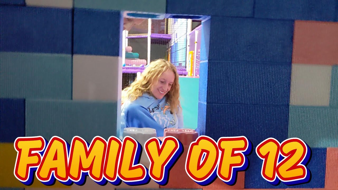 MOM STUCK INSIDE CUBBY HOUSE DAILY ROUTINE WITH MOM AND DAD OF 10 - YouTube