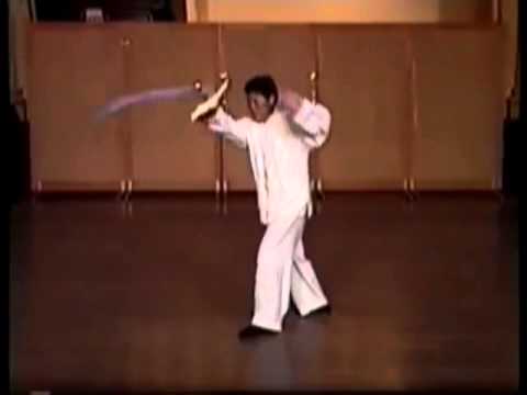 10 SABRE Tung Kai Ying Master - YouTube