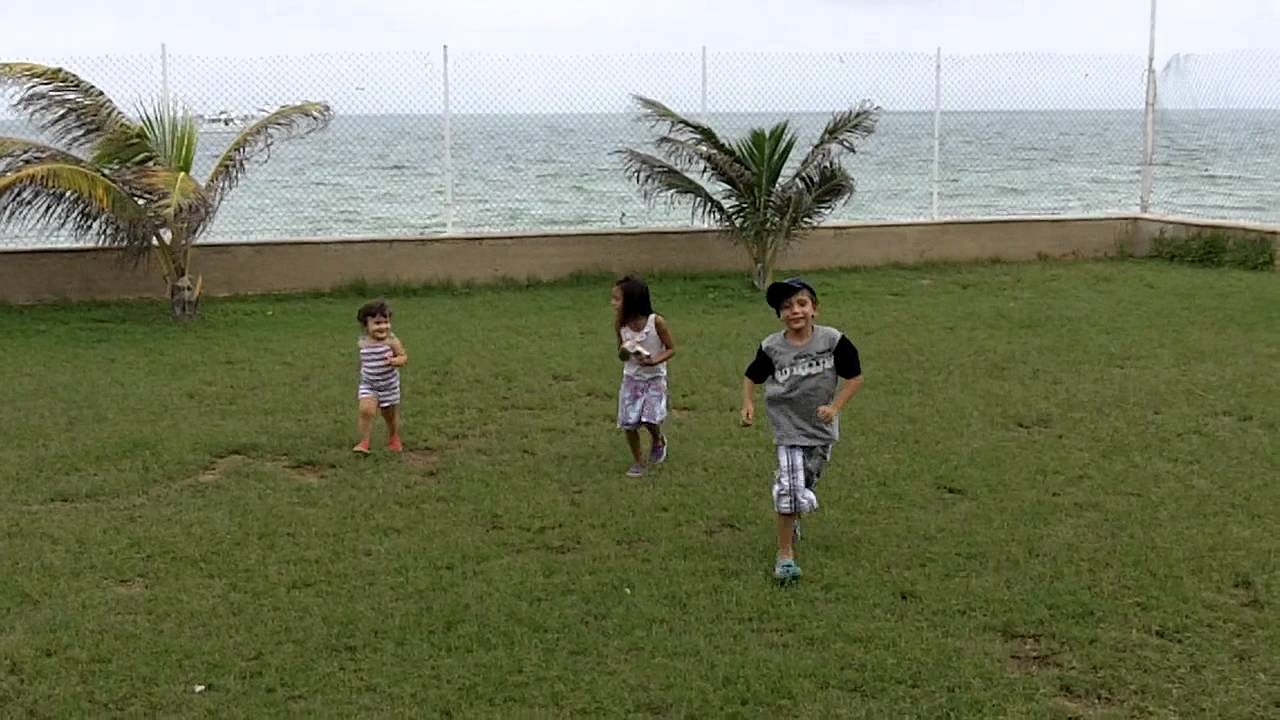 Jugando Con Los Primos - YouTube
