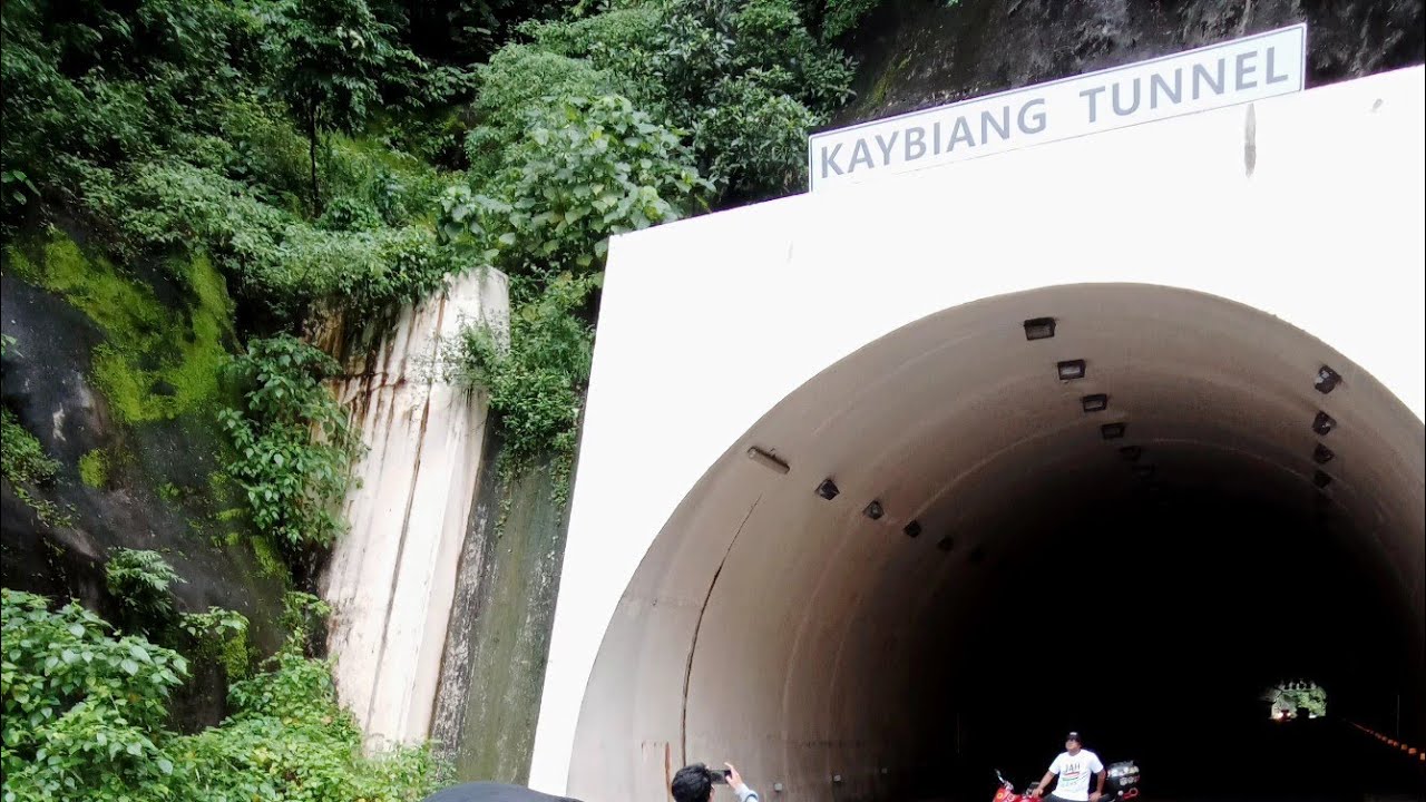 Kaybiang Tunnel Rides. - YouTube