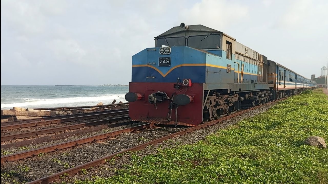Class M4-749 Diesel Electrical locomotive train Railway Sri Lanka ...