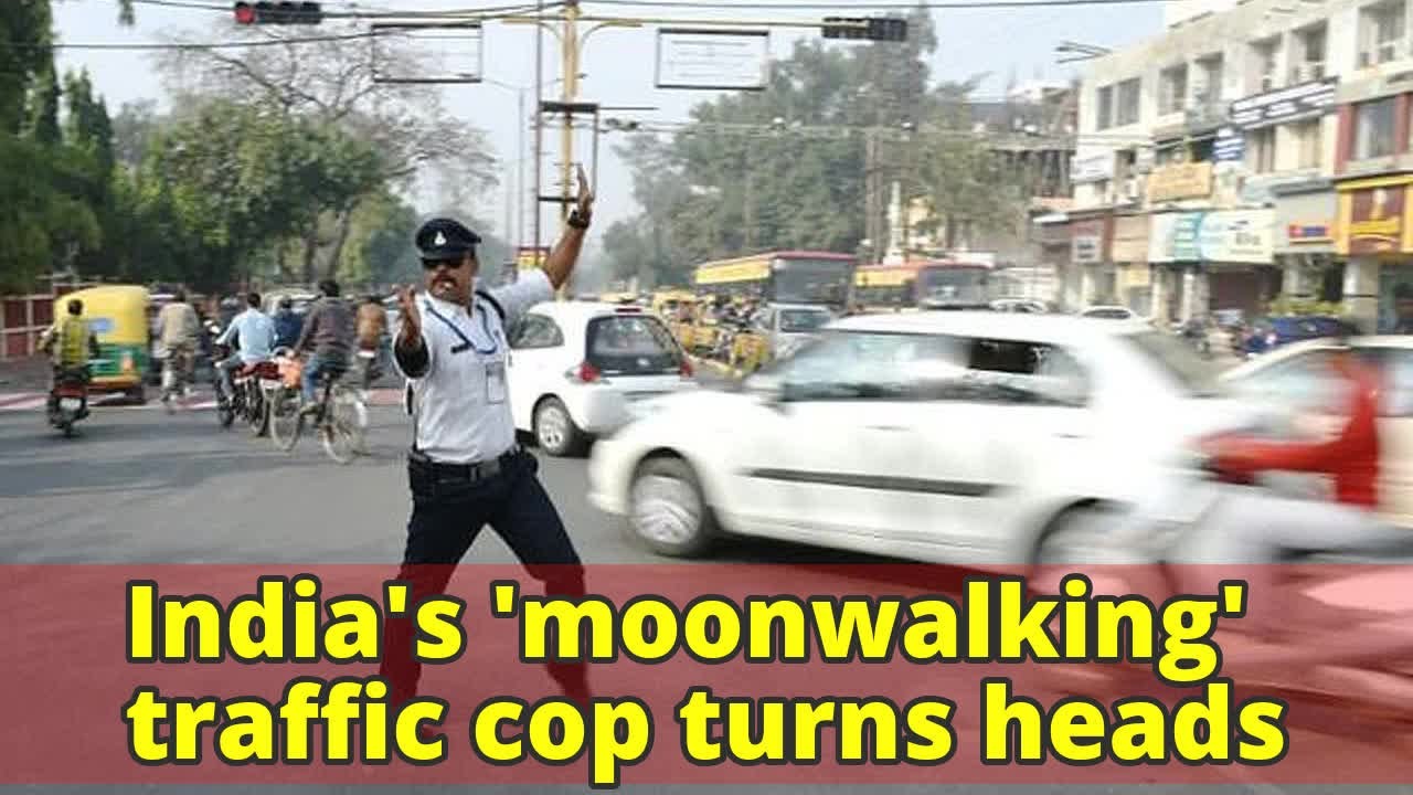 Indias Moonwalking Traffic Cop Turns Heads Youtube
