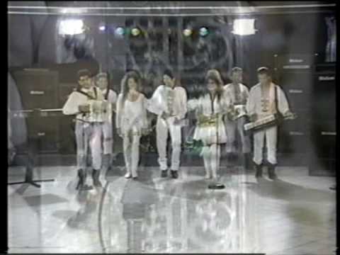 Inocencia - The Johnny Canales Show - YouTube