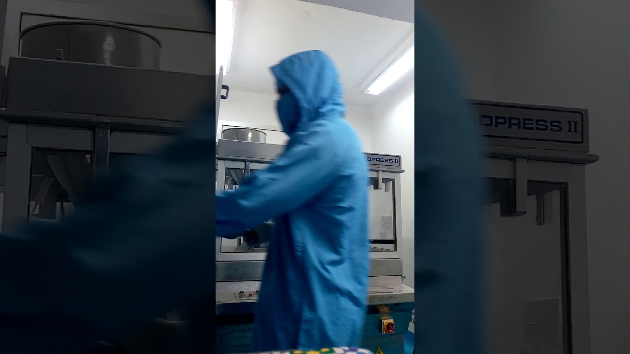 Compression machine cleaning - YouTube