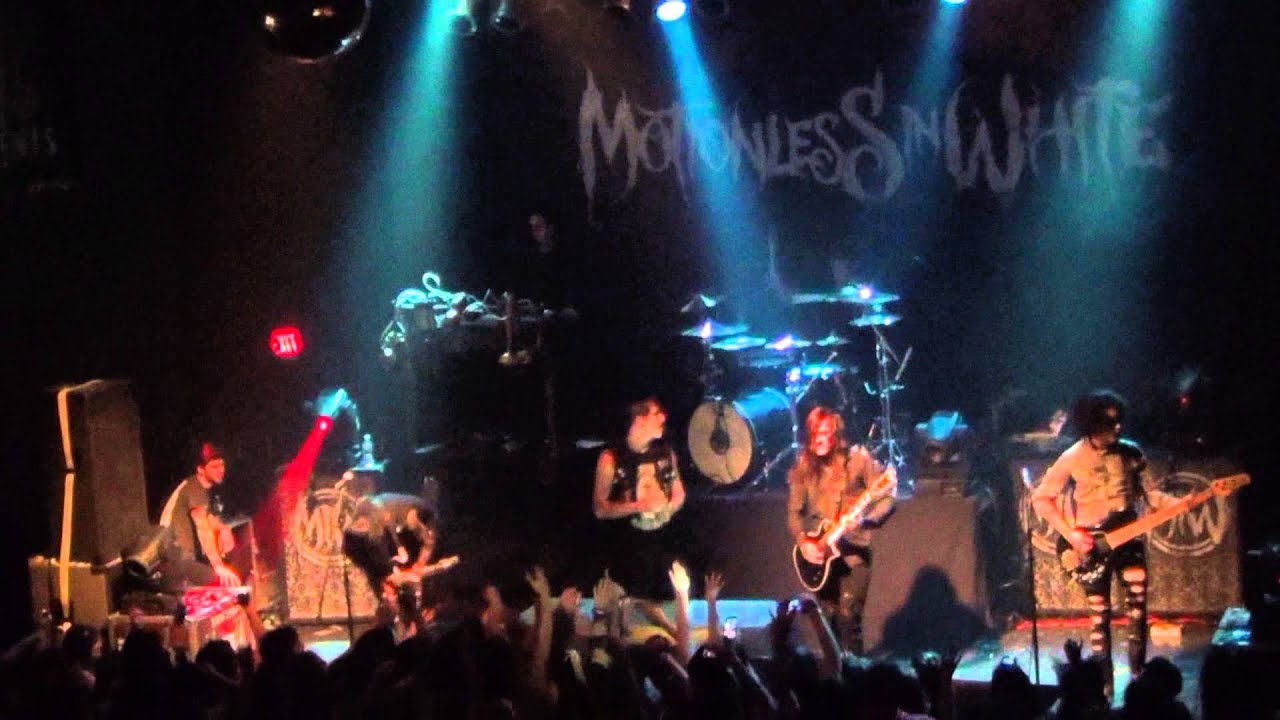 Motionless In White Live - HD - YouTube