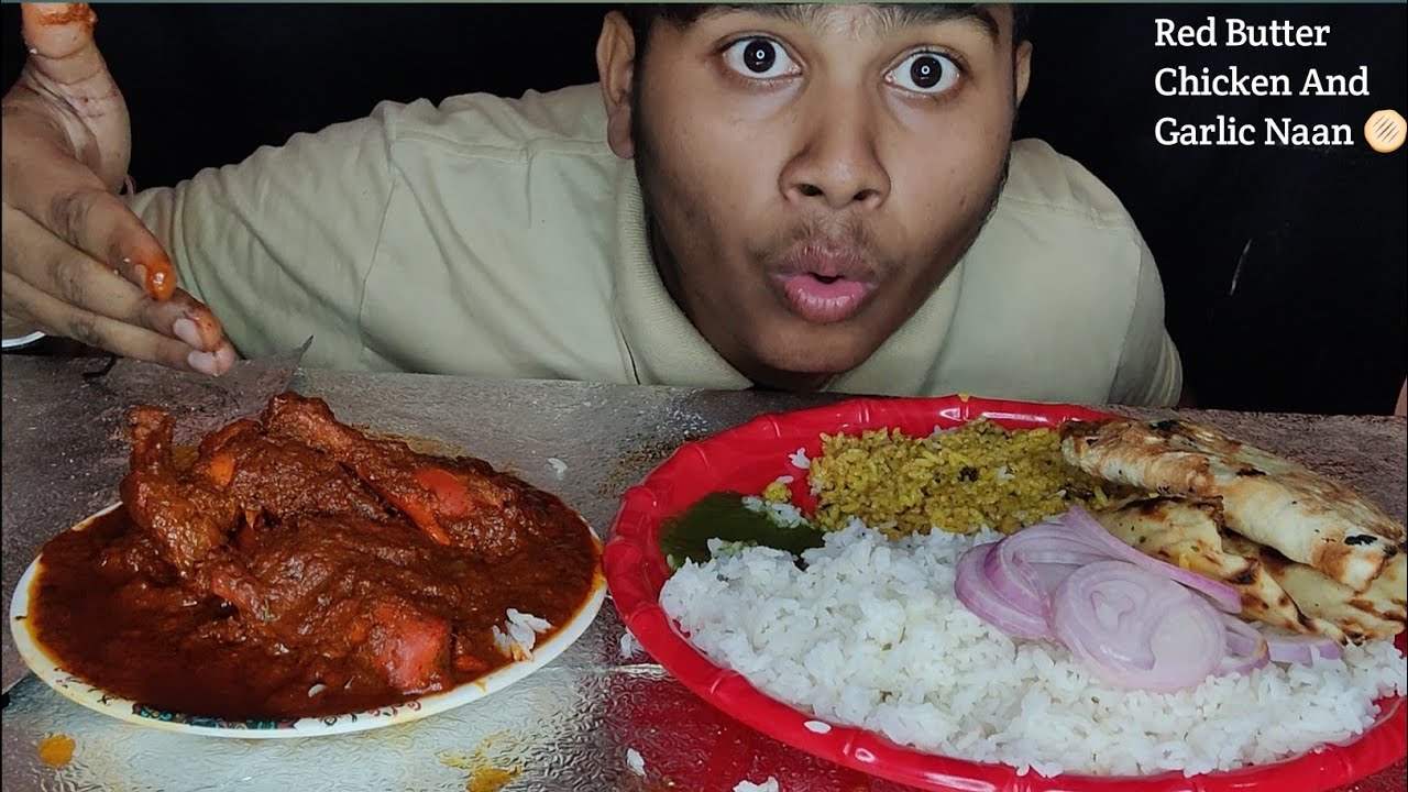 Eating Butter Chicken And Garlic Naan 🫓🤤|| Butter Chicken Eating || # ...