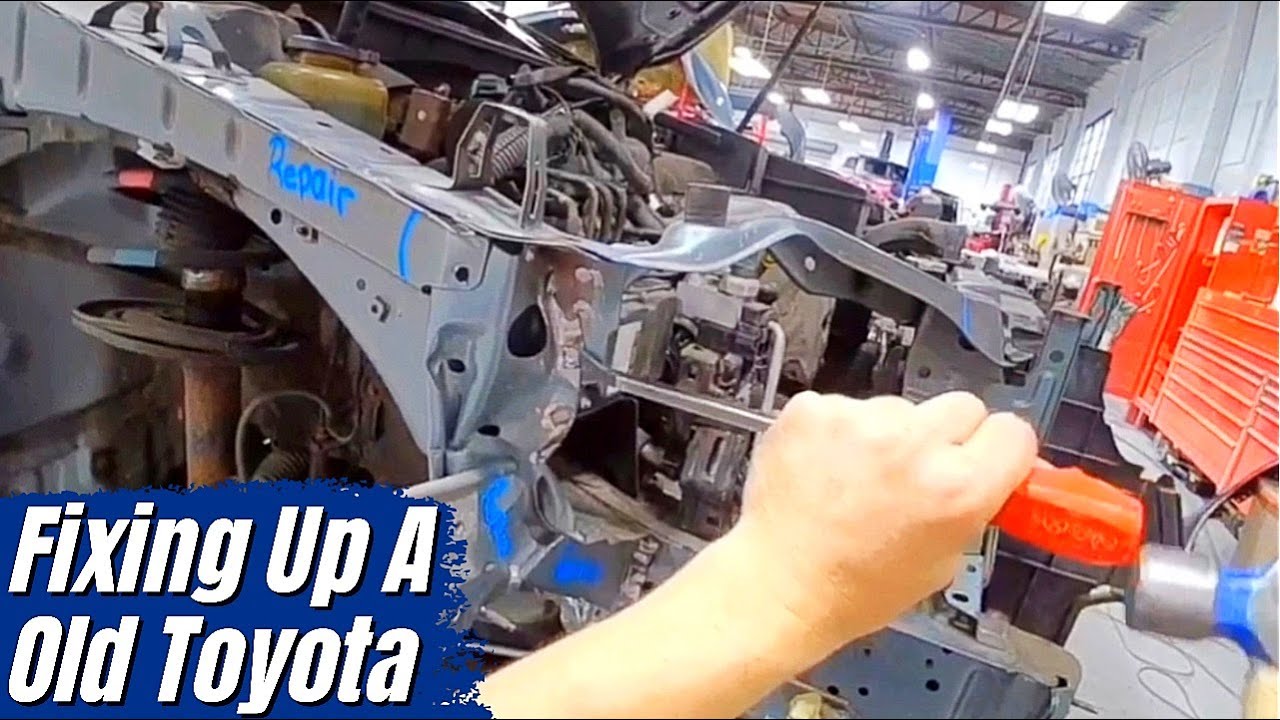 Fixing Up A Old Toyota - YouTube