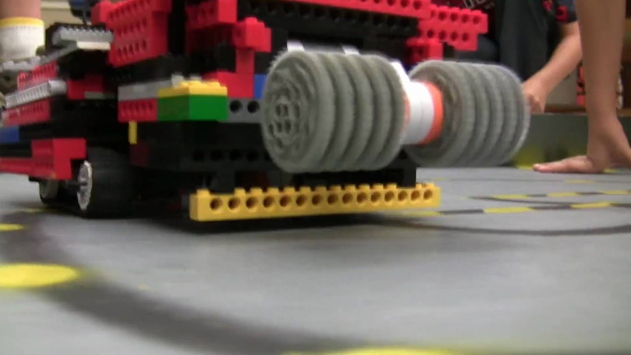 Virtual Ventures - LEGO Mindstorms NXT Battlebots - YouTube
