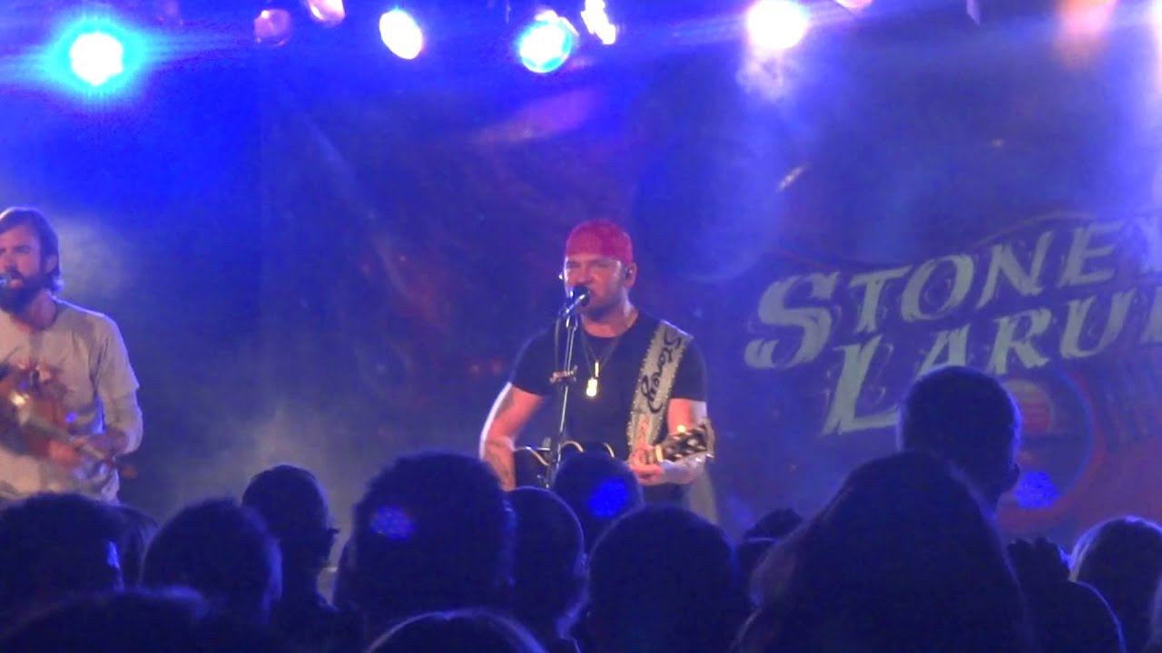 Stoney LaRue - Look At Me Fly - YouTube