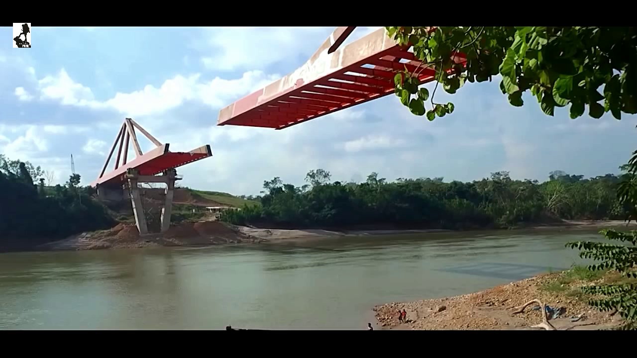 Perú Construcción - Puente Pachitea - Huanuco - YouTube