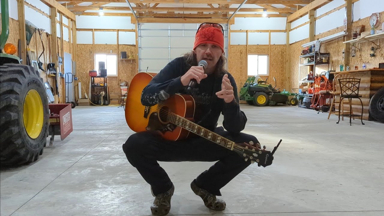 Electro-Voice Evolve 30M Barn Demo With Acoustic Guitar & Vocals at Low ...