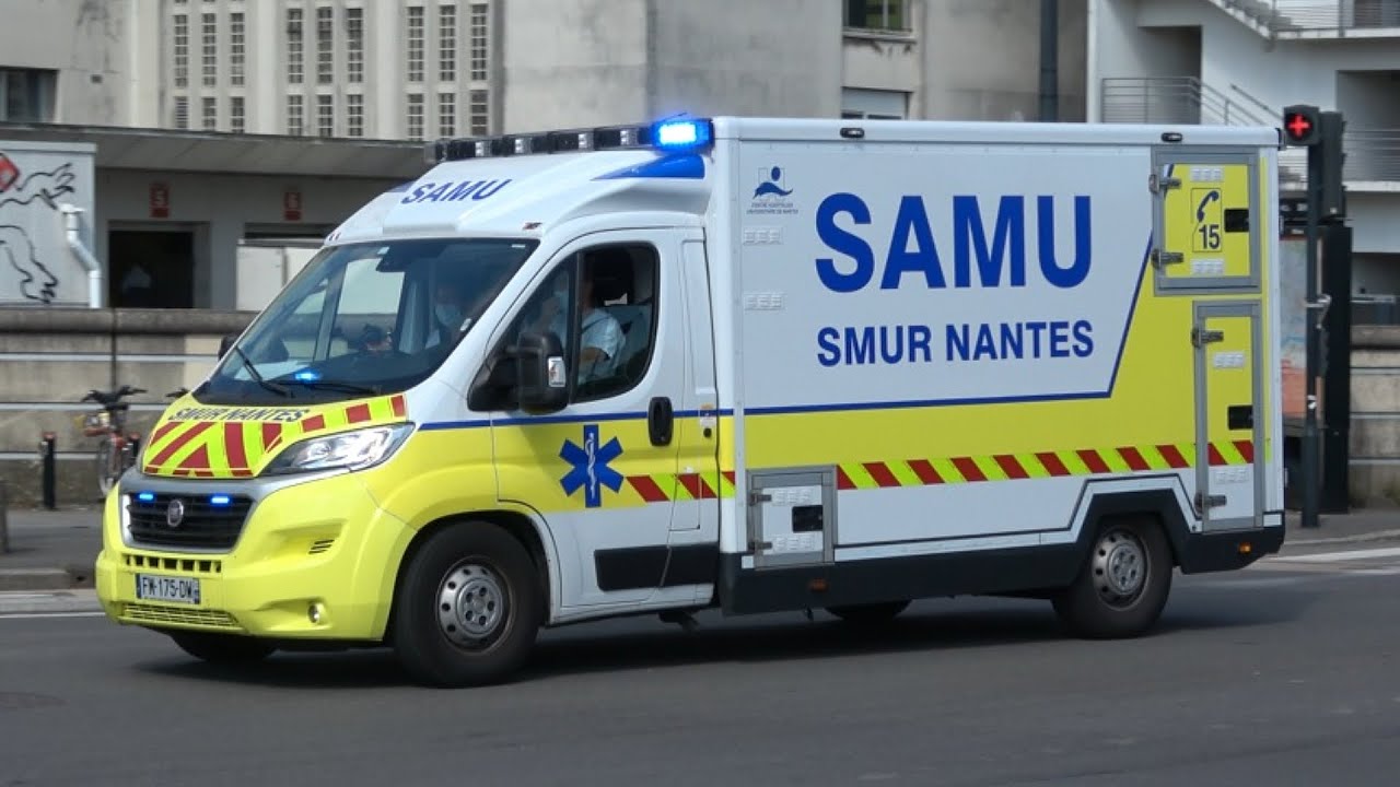 SAMU 44 SMUR Nantes en urgence à partir de CHU de Nantes // Nantes ALS ...