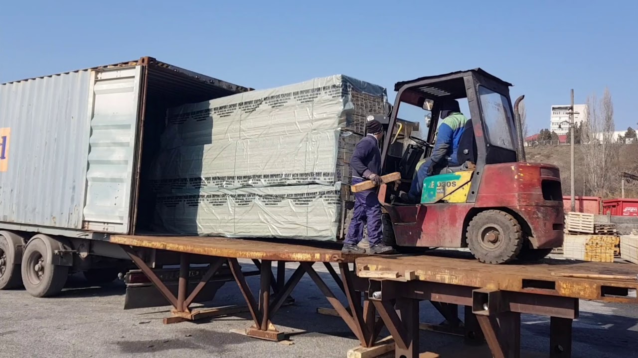 Loading CONTAINERS - YouTube