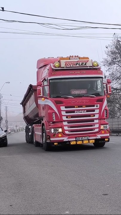 Truckspotting RO (sequence from a video) #scania #trucks #tomiflex - YouTube