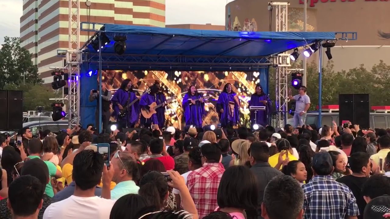 Jayac en vivo: Mariposita (HD) - YouTube