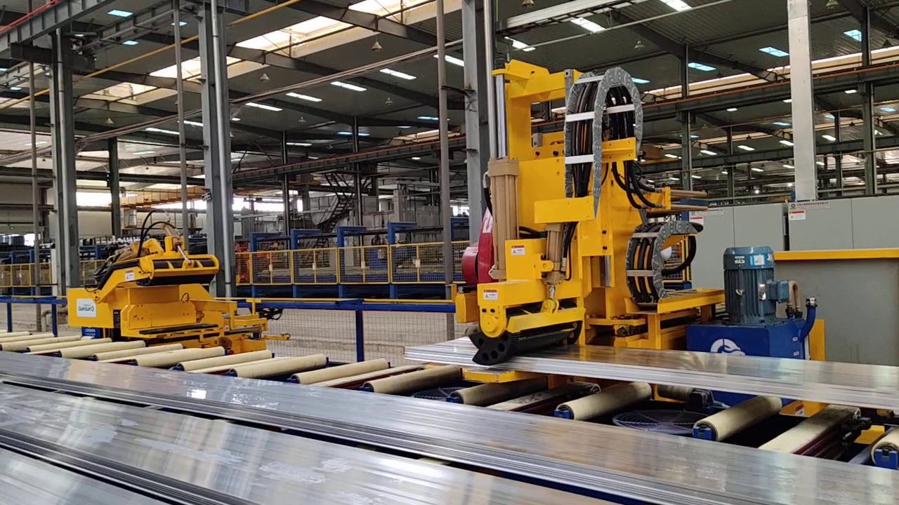 Double puller for 5500T extrusion line By Giansun (2019) - YouTube