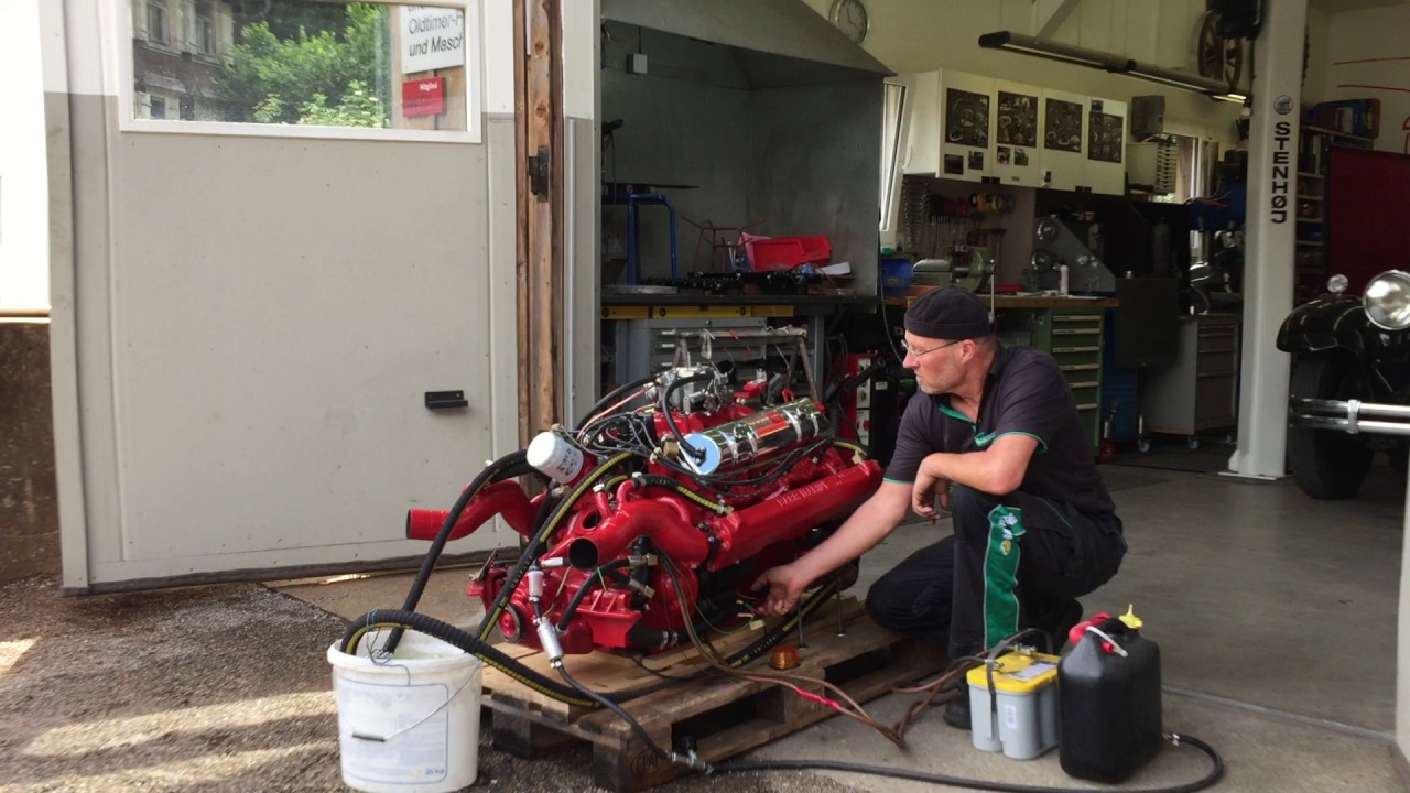 AMC 327 Bootsmotor - YouTube