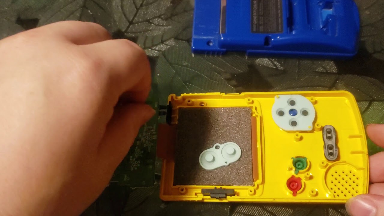 Gameboy Color teardown (speaker replacement assist) - YouTube