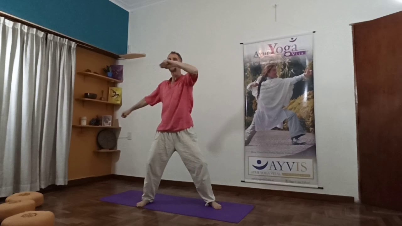 Práctica 1 Ayur Yoga Vital - YouTube