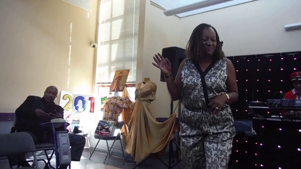 Ms Mermaid Rainbow Brite FASHION SHOW - YouTube