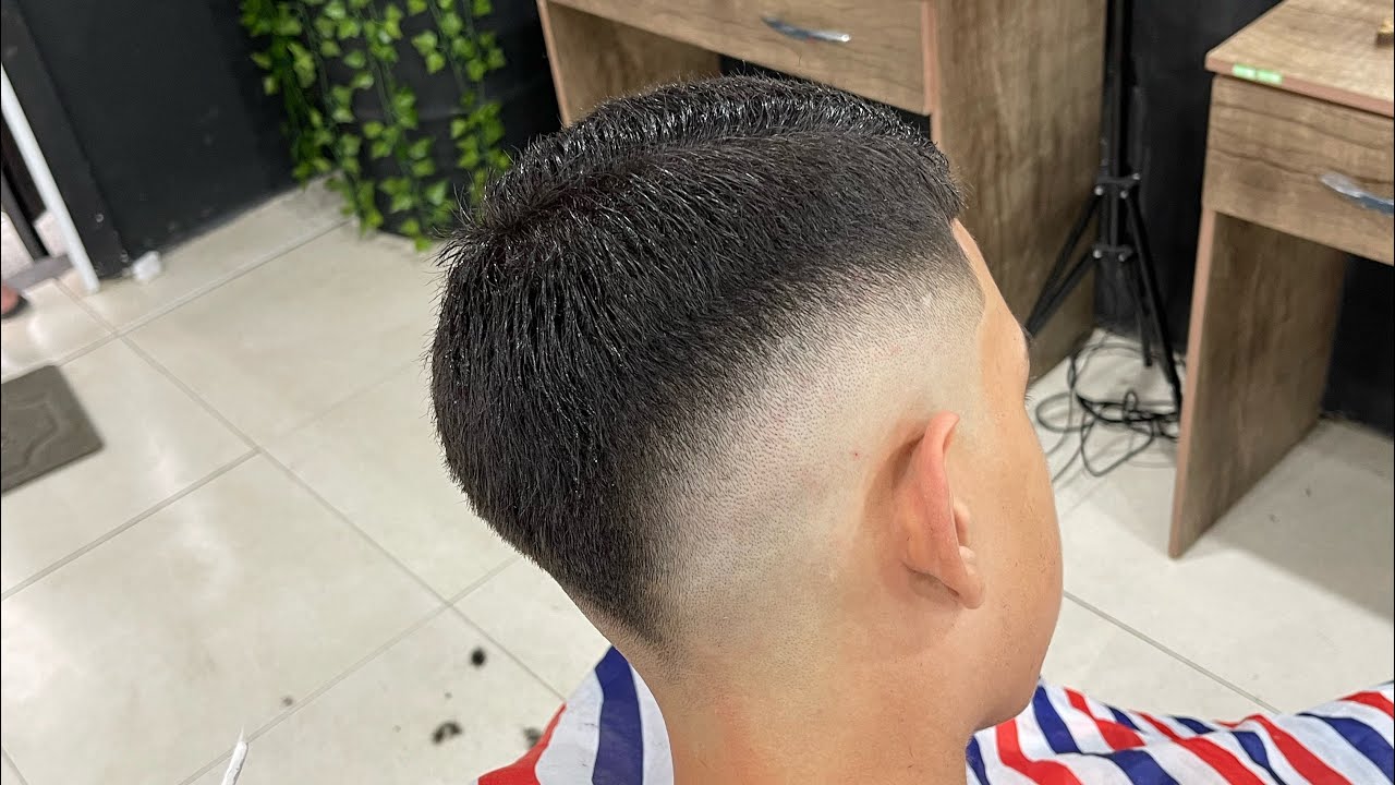 TÉCNICAS PRA MELHORAR O SEU CORTE DEGRADE EM “V” EM 2023 📐 - YouTube