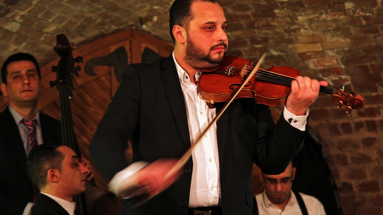 Czardas Dance - YouTube