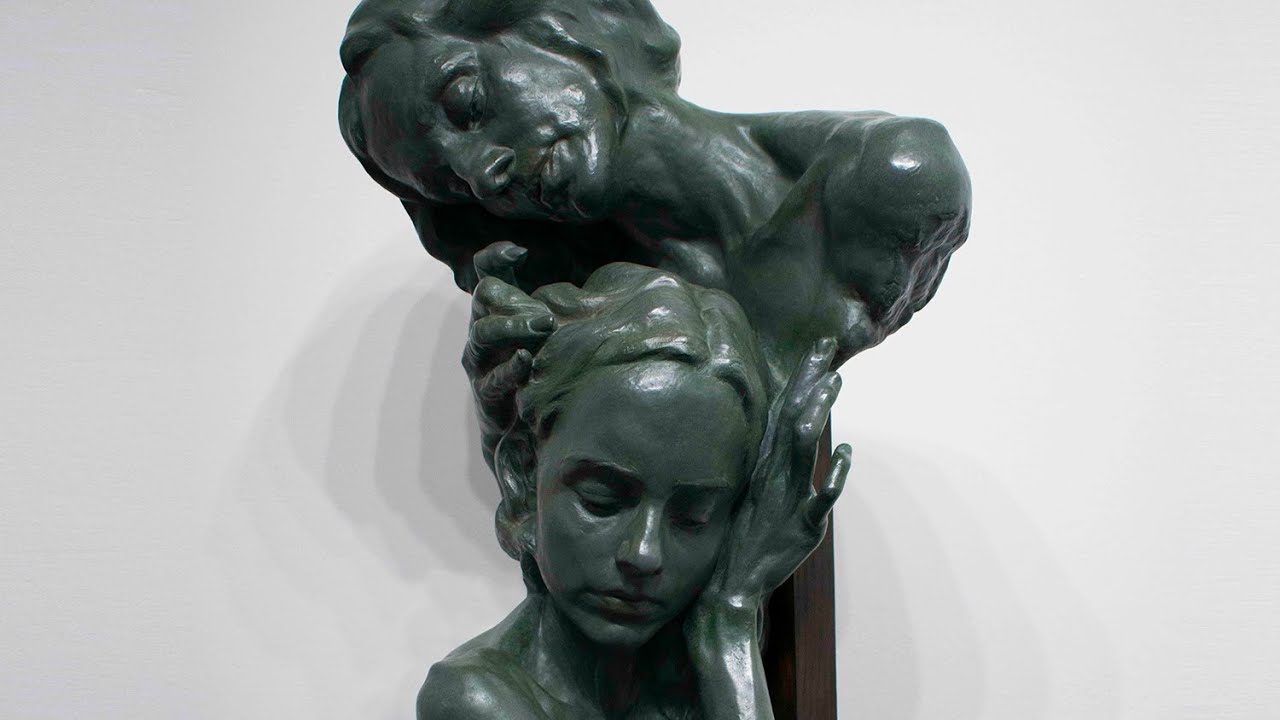 The Alpine Fellowship Award Ceremony. Julian Spalding presenting the ...