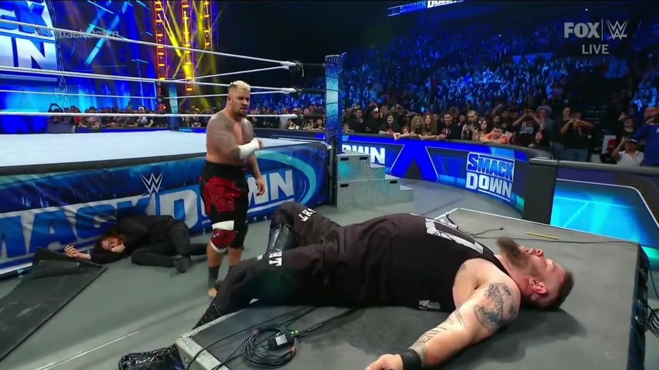 Solo Sikoa Attacks Sami Zayn & Kevin Owens WWE Smackdown Highlights ...