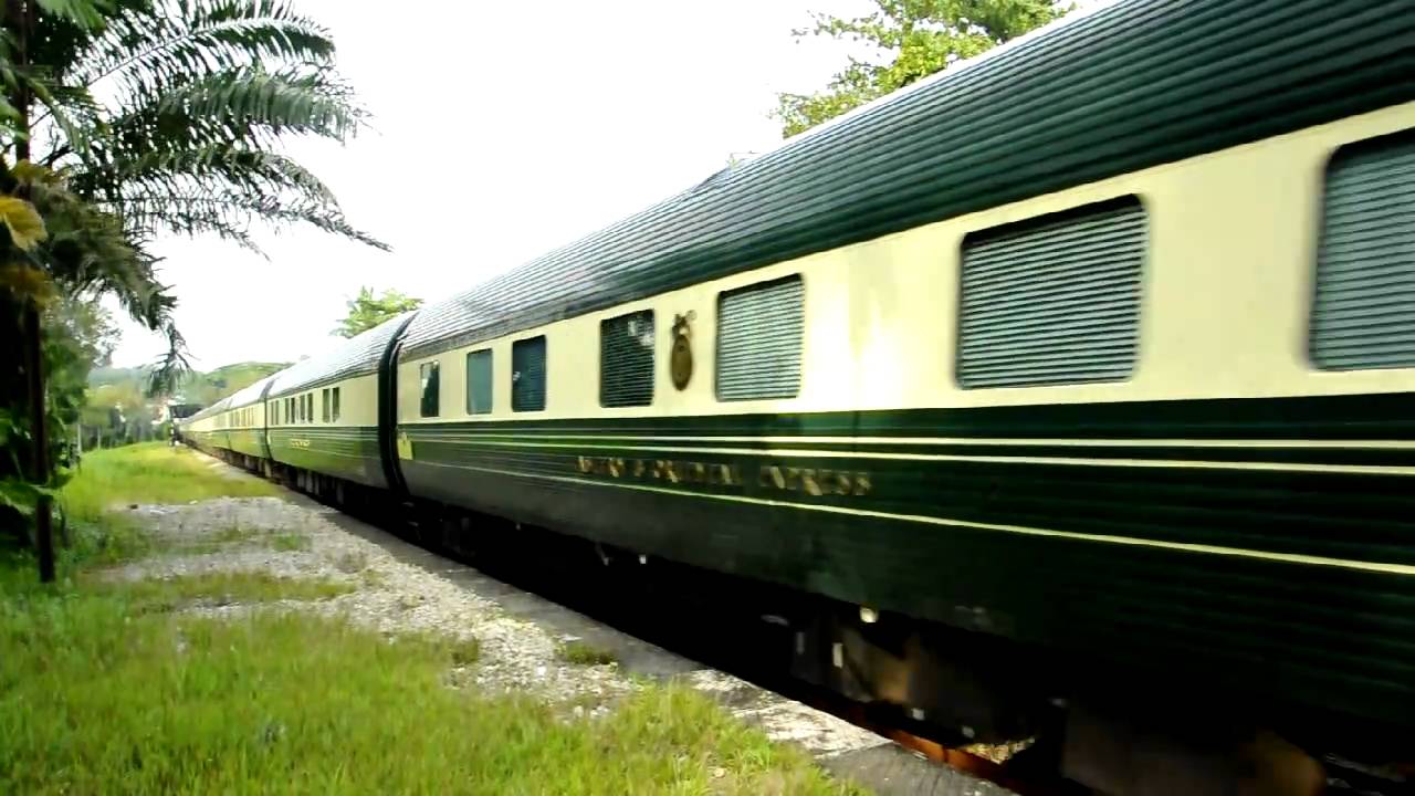 Eastern and Oriental Express train passing through Bukit Timah railway ...